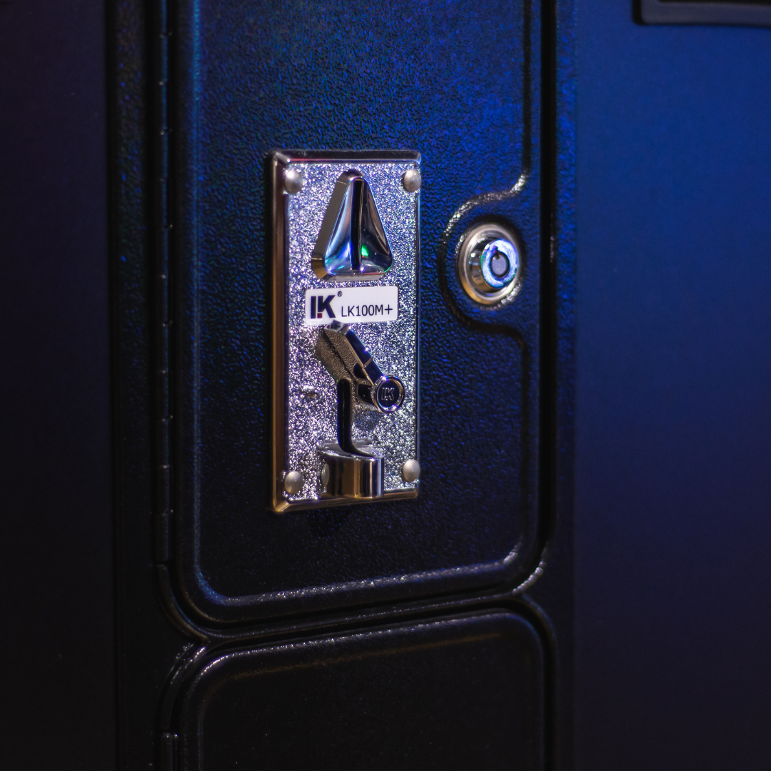 Retrocade Classic Cocktail | The Men's Cave Official Website