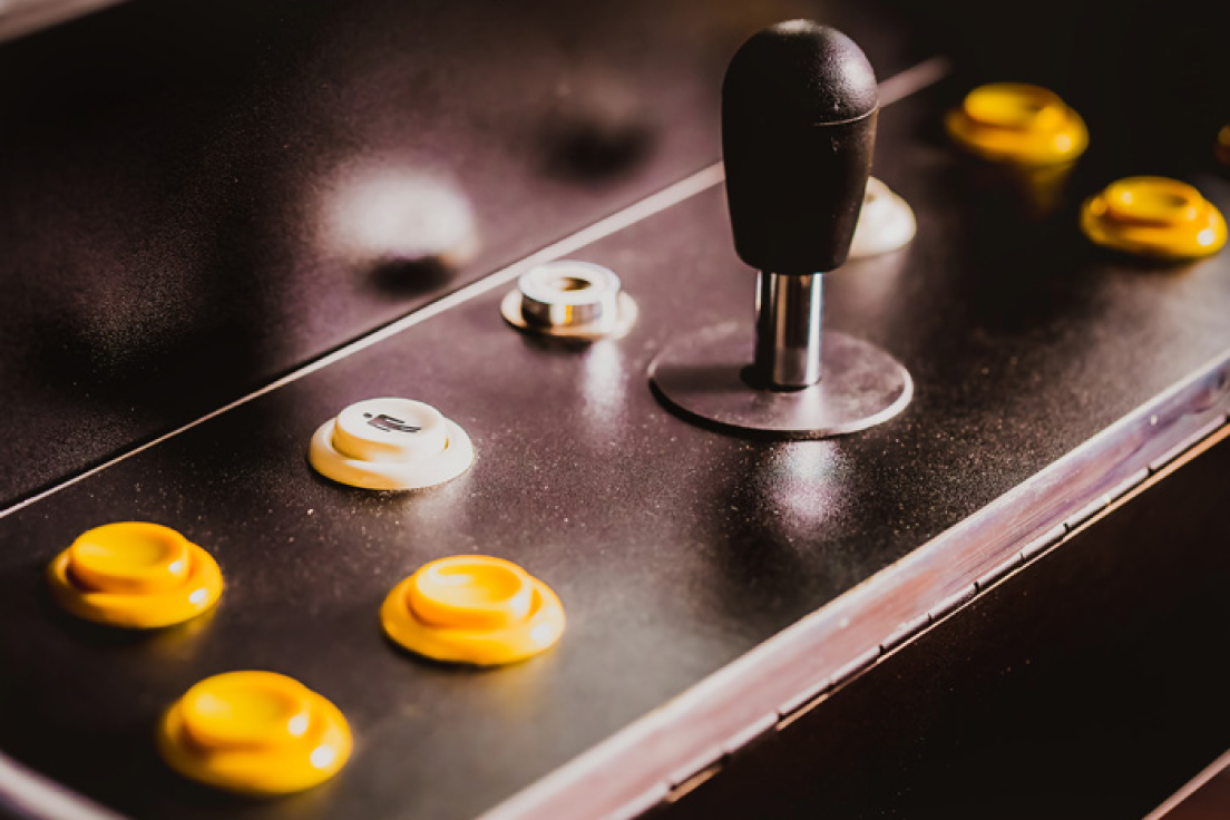 Retrocade Classic Cocktail | The Men's Cave Official Website