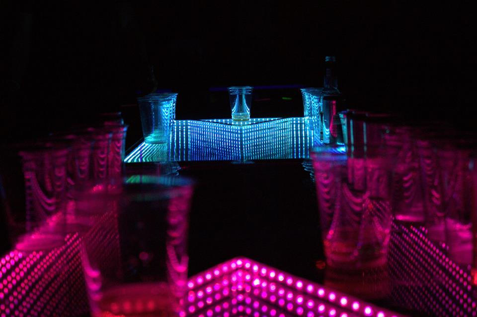 Infinity Beer Pong - The Men's Cave