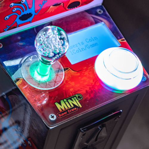 Super Mini Crane Claw Machine | The Men's Cave